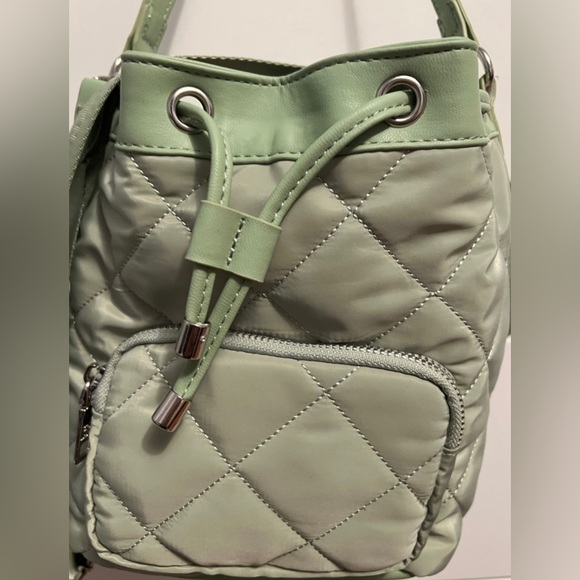 Steve Madden | Bags | Steve Madden Bucket Bag | Poshmark